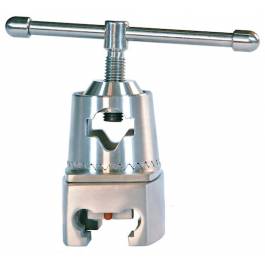 Stainless Steel Elite Clark Socket MidCentral MCM159