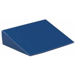 Techno-Aide YVFC 20 Degree Vinyl Covered Bolster Wedge 24"W x 18"L x 6"H