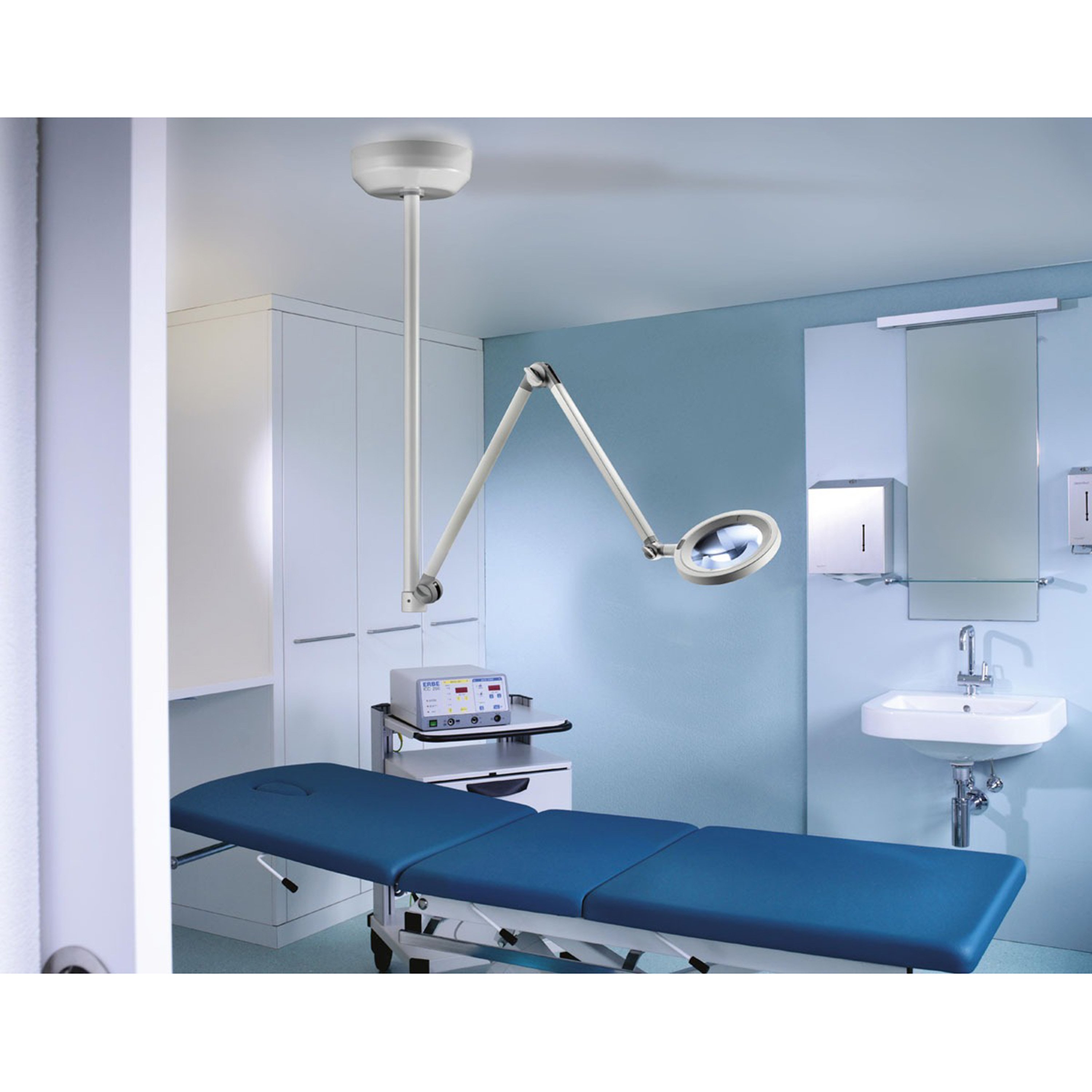 OPTICLUX 10-2 P TX LED Magnifier with Double Arm, Wood Light